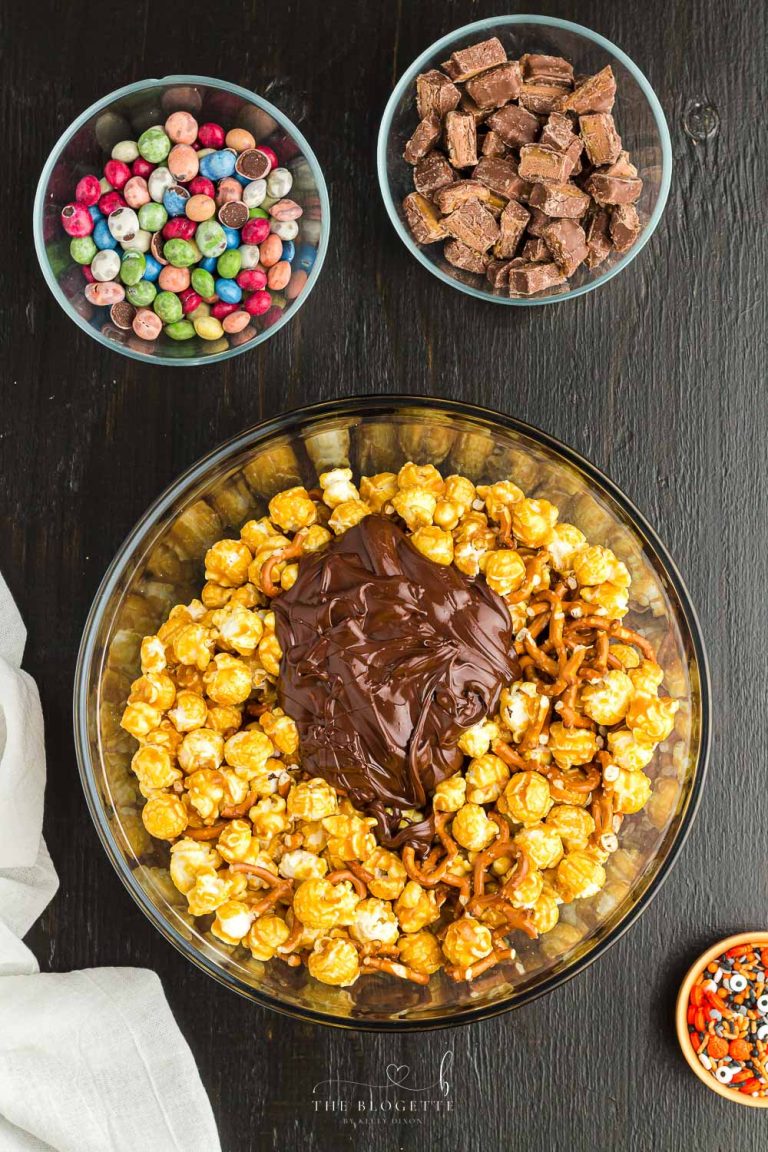 Halloween Snack Mix